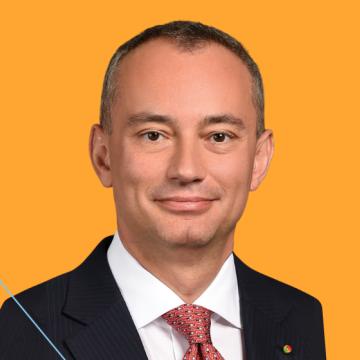 Nickolay Mladenov | Institute of Global Politics | SIPA